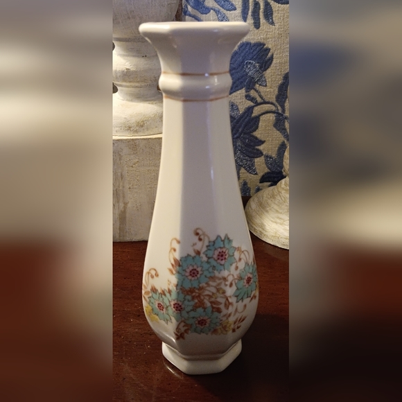 FTD | Accents | Vintage 8s Ftd Floral Bud Vase | Poshmark
